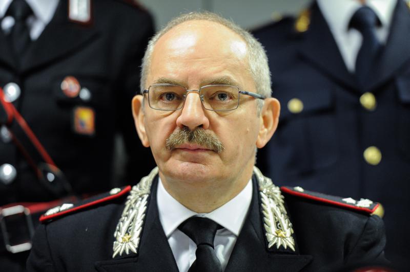 Il generale dei Carabinieri Angelosanto che ha arrestato Messina Denaro ...